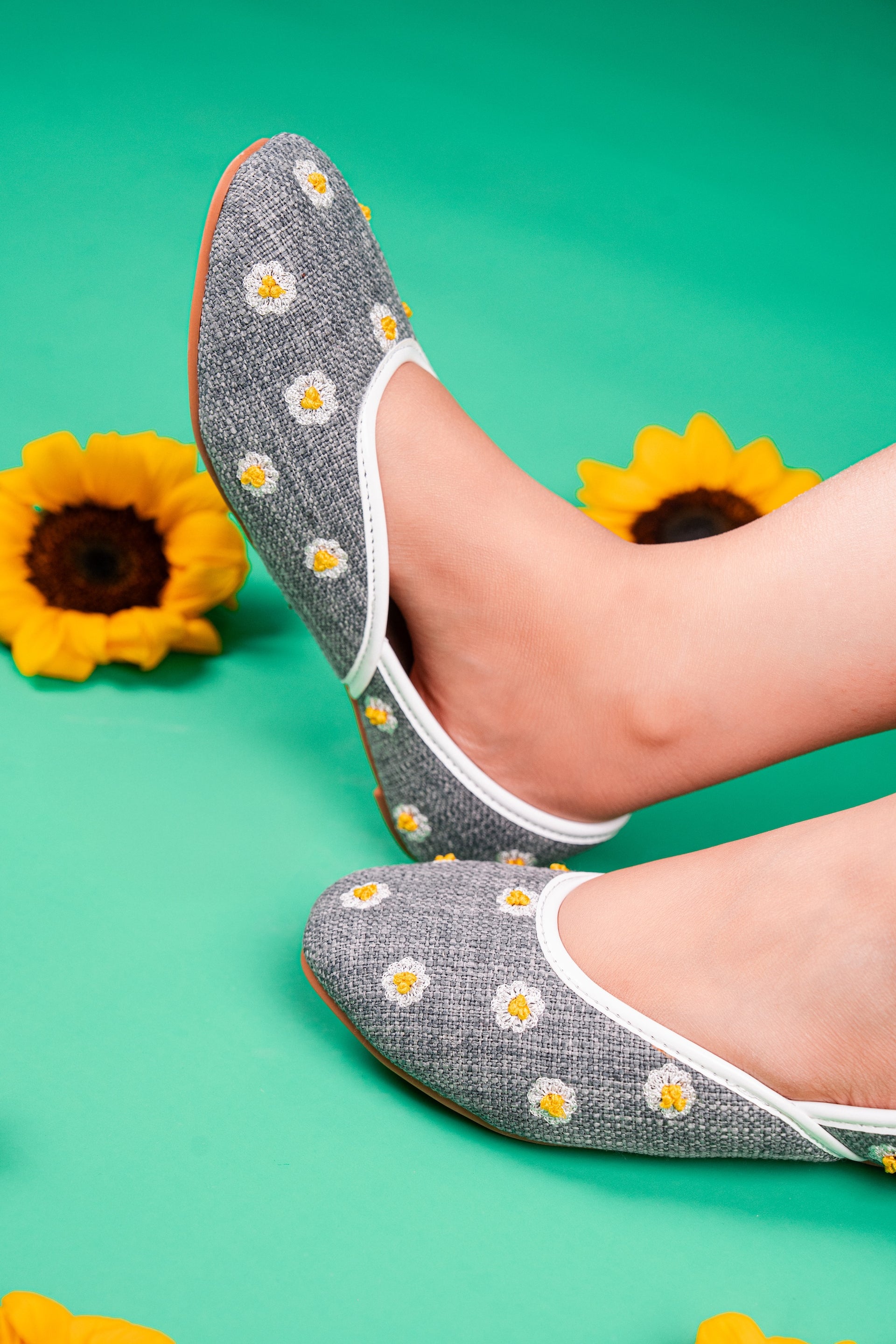 Fuchsia Shoes: Artisanal, Sustainable Women's Jutti Ballet Flats ...